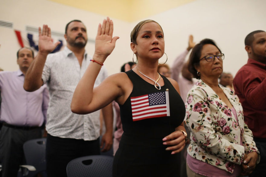 USCIS otorga 10 millones para organizaciones que promuevan la ...