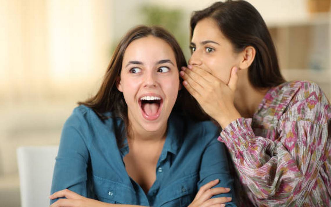 ¡Más felicidad, menos estrés! La ciencia revela que chismear trae ...