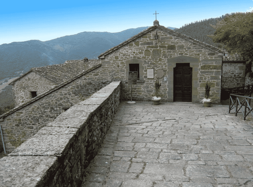 ¡Insólito! Clausuran convento de Padres Capuchinos por historia de amor ...