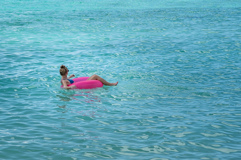 Florida bajo intenso calor ¿Es seguro nadar en sus playas? - Miami Diario